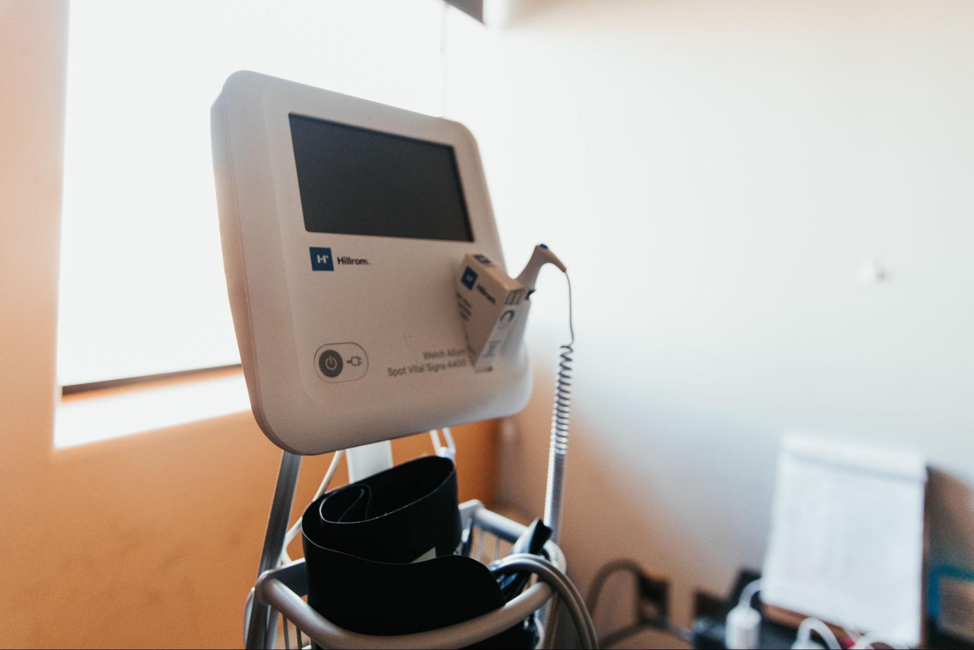 Can You Go to Rehab Without Insurance? | Axiom Care of AZ